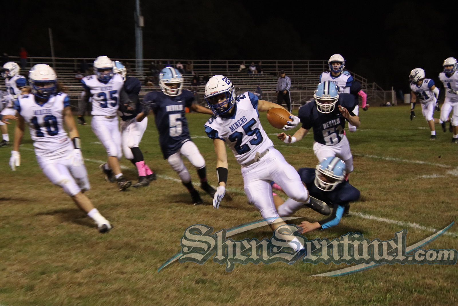 HS FOOTBALL: Minersville routs SV, 38-6 - The Shenandoah Sentinel