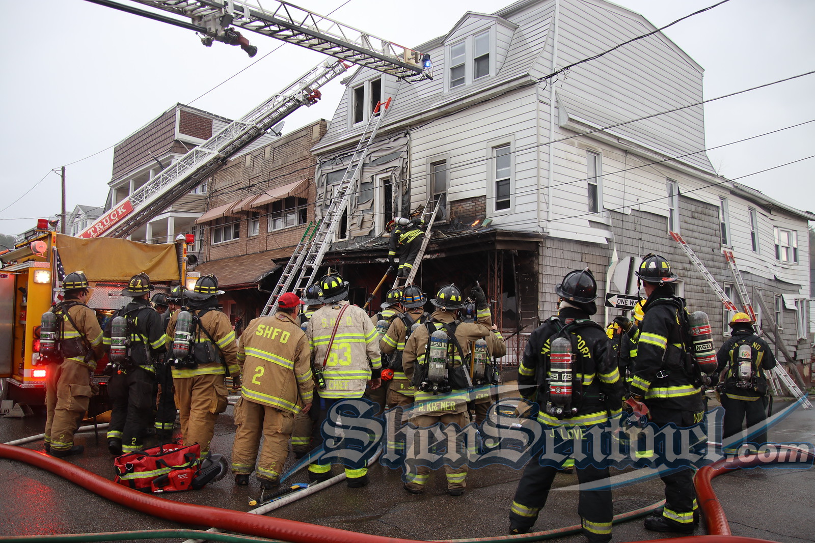 Fire damages New Philly row homes – The Shenandoah Sentinel