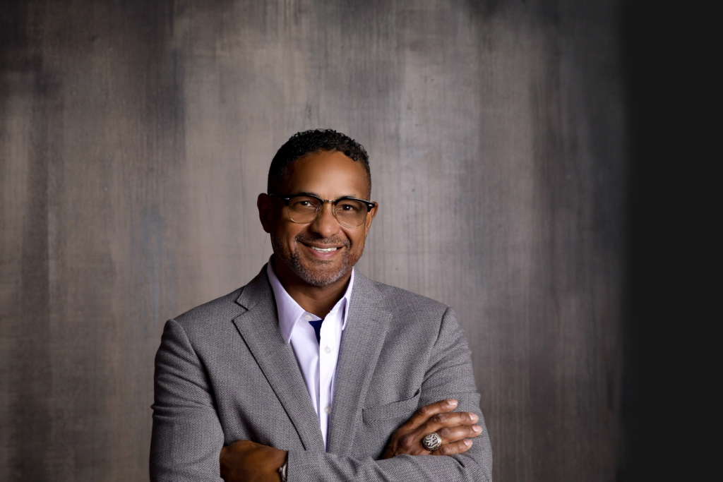 Roberto Clemente, Jr. to headline BloomU celebration of Hispanic ...