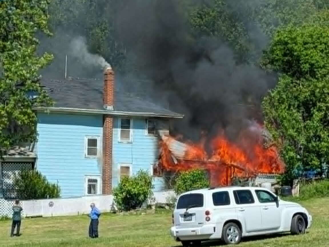 Flames envelope Phinneyville home - The Shenandoah Sentinel